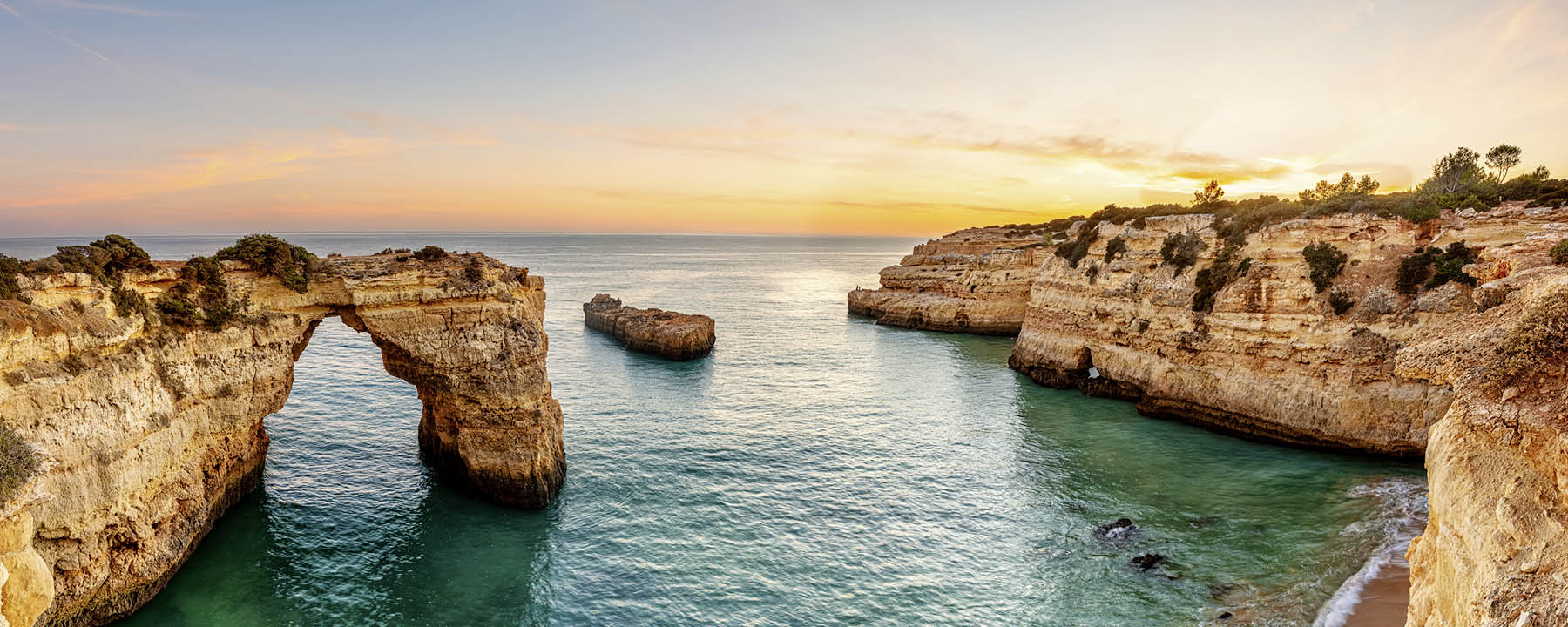 Faro: Holidays in Portugal - Algarve | Edelweiss Air