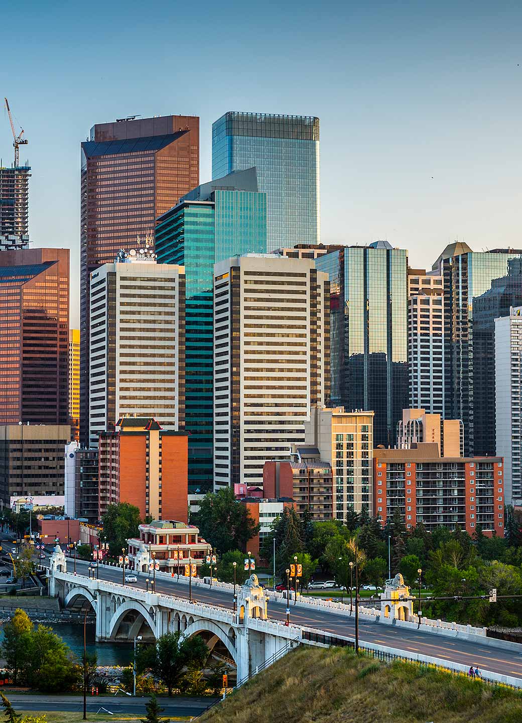 Shop, Marvel & Swing in Calgary | Edelweiss